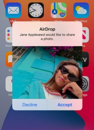 5 Ways to Transfer Photos From PC to iPhone (Quickly)